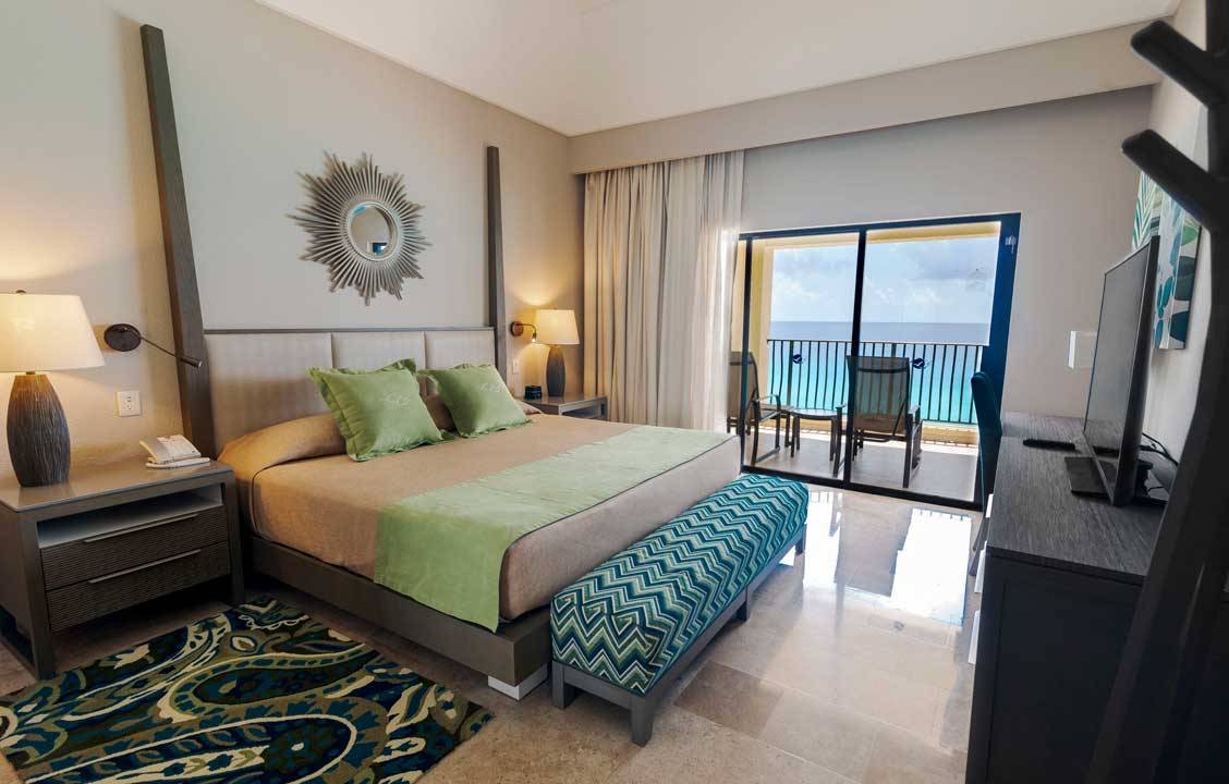 The Royal Sands Resort in Cancun | Royal Reservations