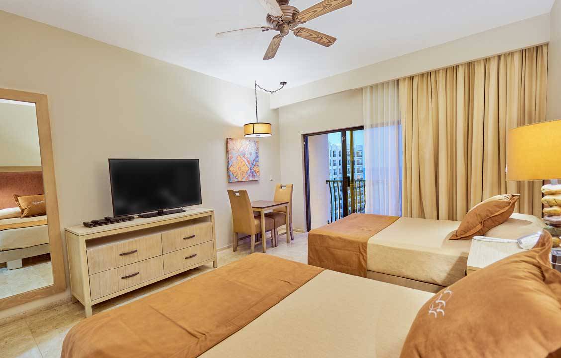 The Royal Sands Resort in Cancun | Royal Reservations