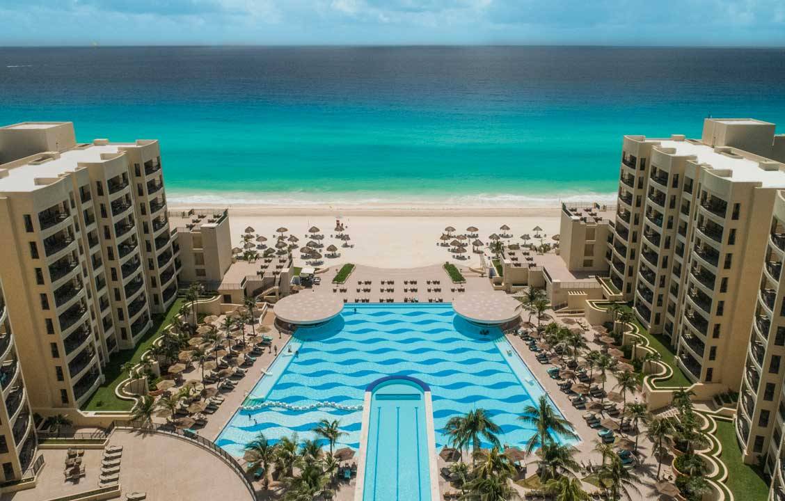 The Royal Sands Resort in Cancun | Royal Reservations